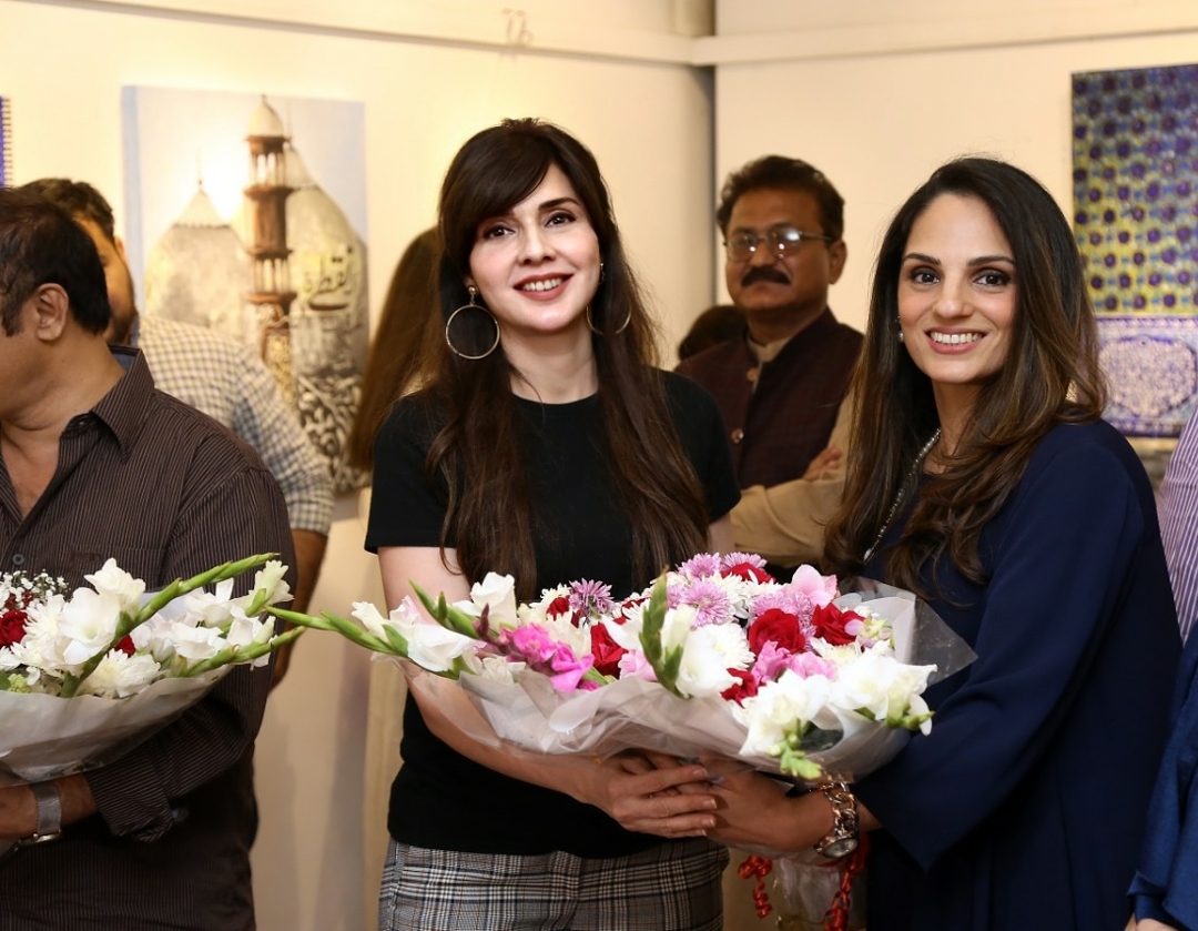 30 Pictures That Prove Mahnoor Baloch Does Not Age | Reviewit.pk