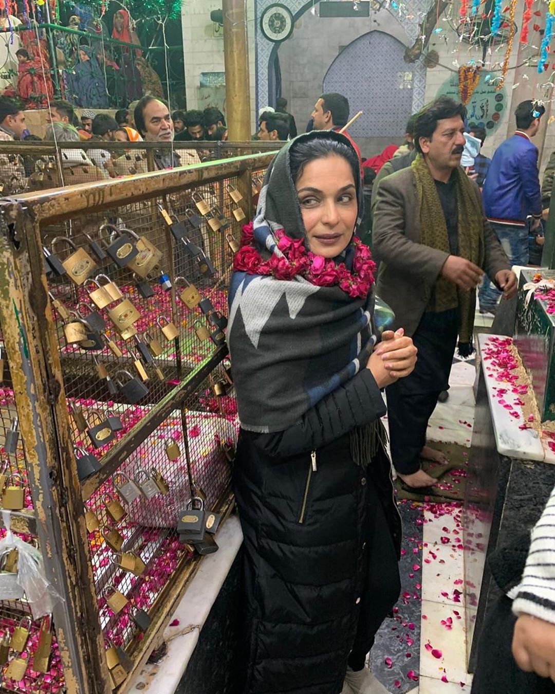 Things Meera Ji Likes To Do in her Free Time | Reviewit.pk