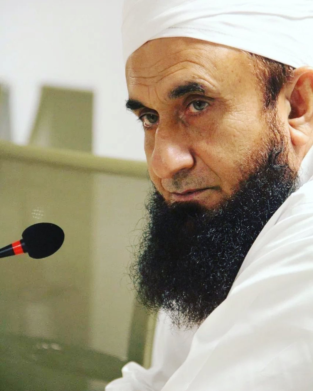 Famous Pakistanis Who Will Receive Civil Award | Reviewit.pk