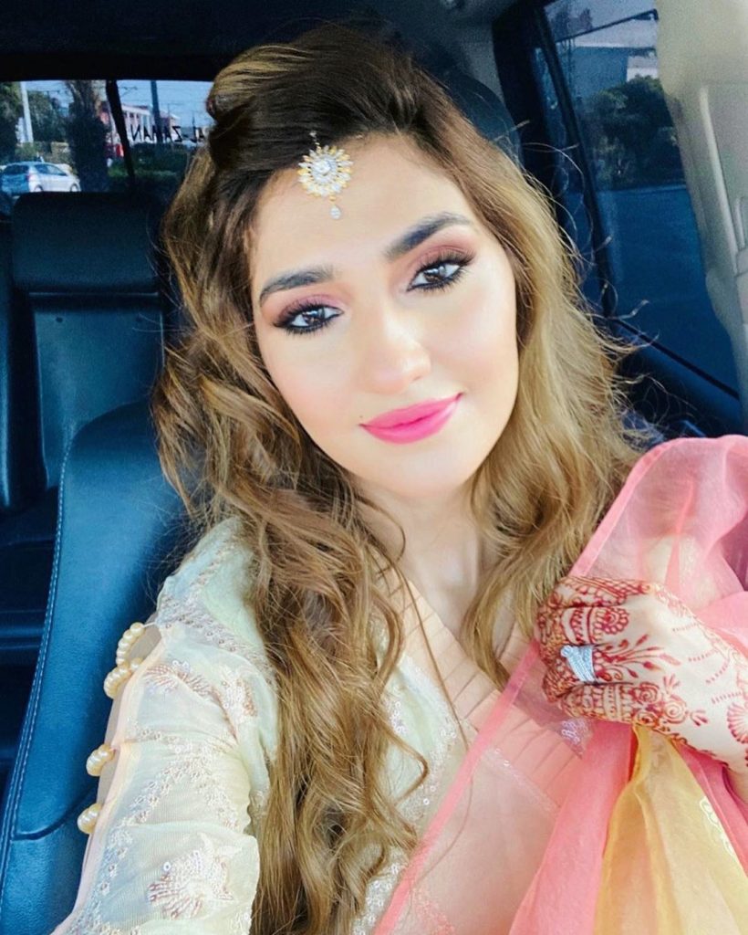 Eid Pictures of Cricketer Hassan Ali with his Wife Samya Khan | Reviewit.pk