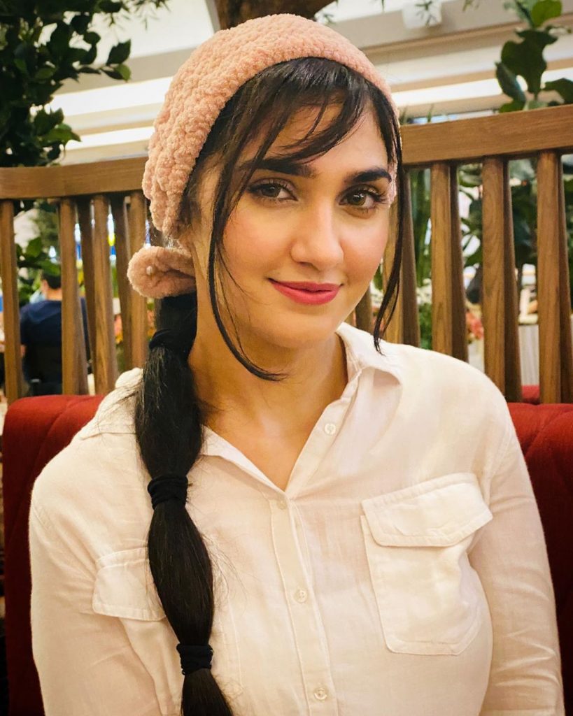 Eid Pictures of Cricketer Hassan Ali with his Wife Samya Khan | Reviewit.pk