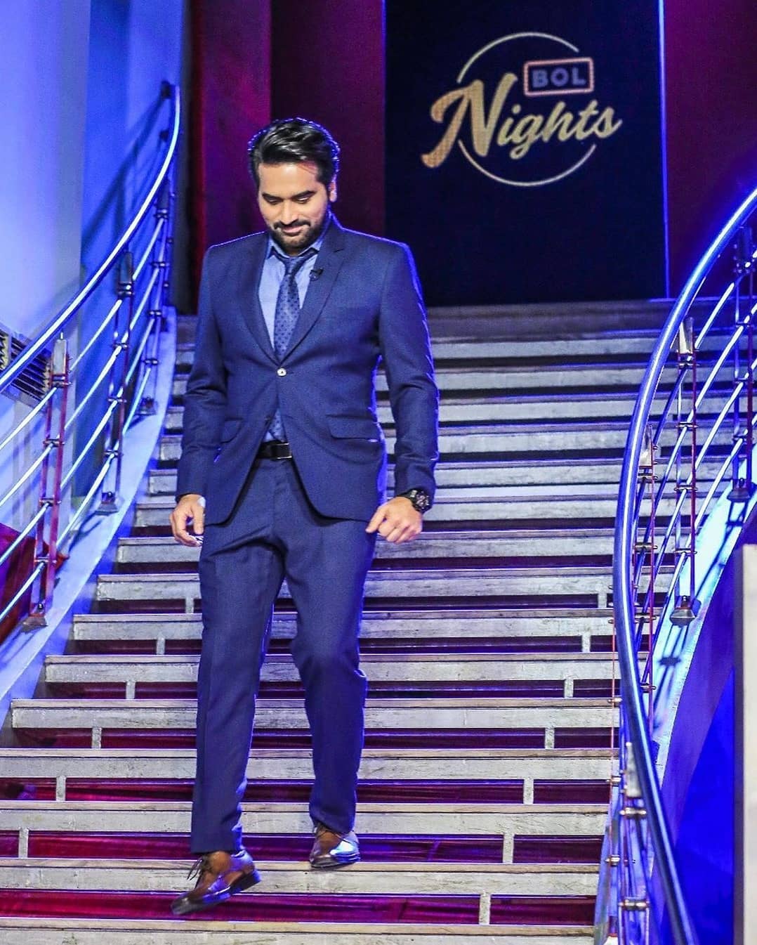 Humayun Saeed Looks Handsome In Latest Pictures | Reviewit.pk