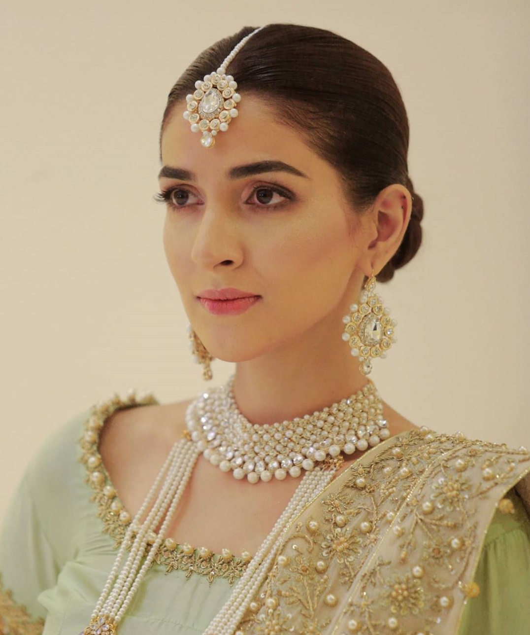 Rabab Hashim Pictures From Latest Photoshoot | Reviewit.pk