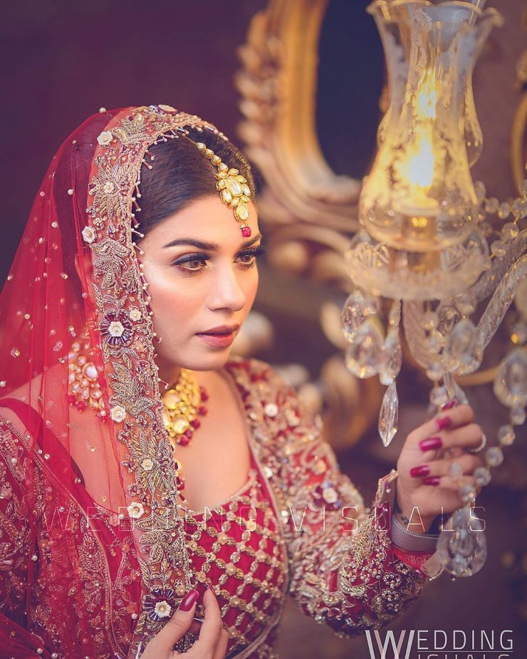 Actress Mahi Baloch Latest Photo Shoot | Reviewit.pk