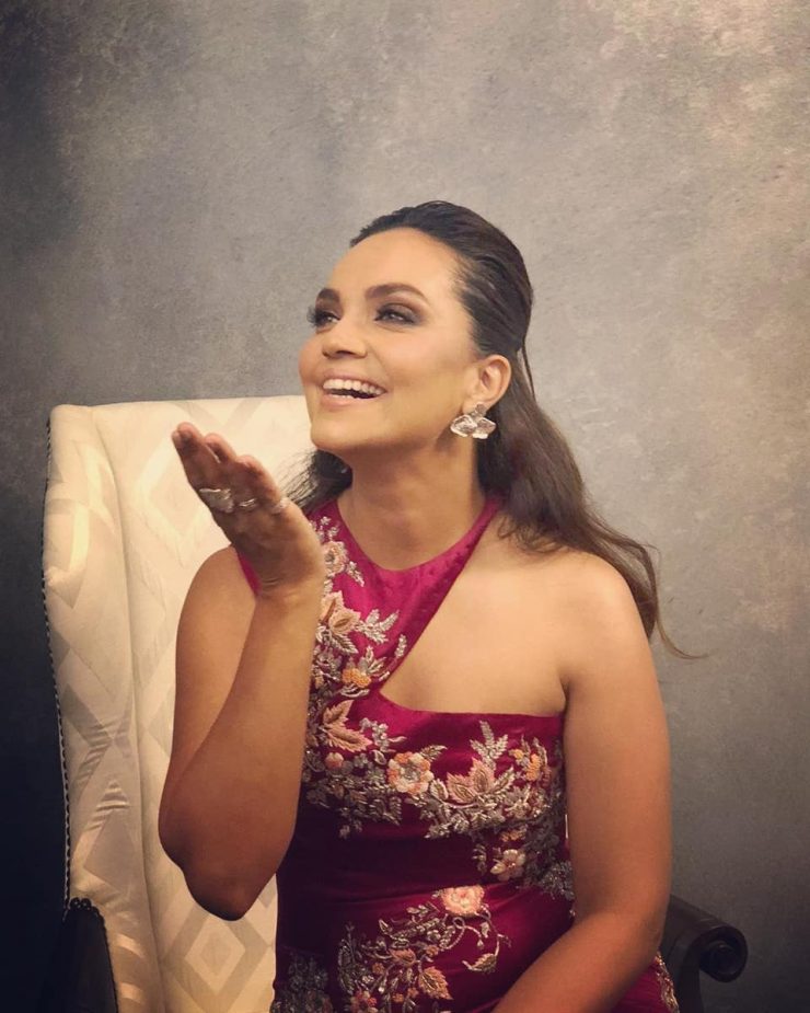 Pictures Of Aamina Sheikh With Husband From Their Wedding | Reviewit.pk