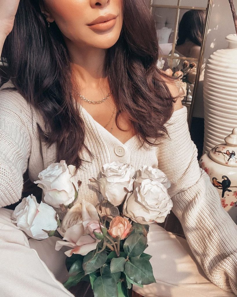 Sabeeka Imam is Looking Gorgeous in Her Instagram Pictures | Reviewit.pk