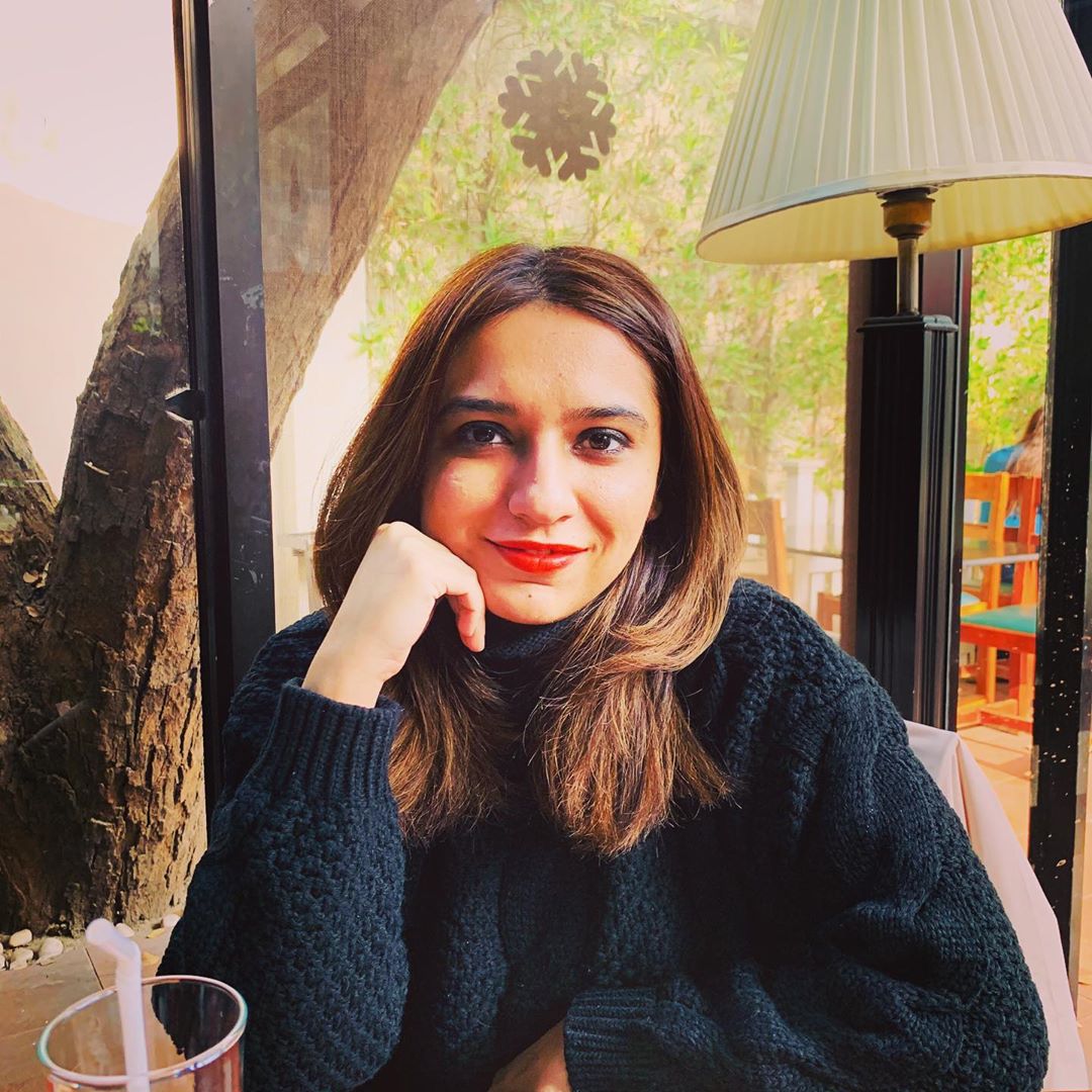 A Peek into The Lovely House of Maria Memon | Reviewit.pk