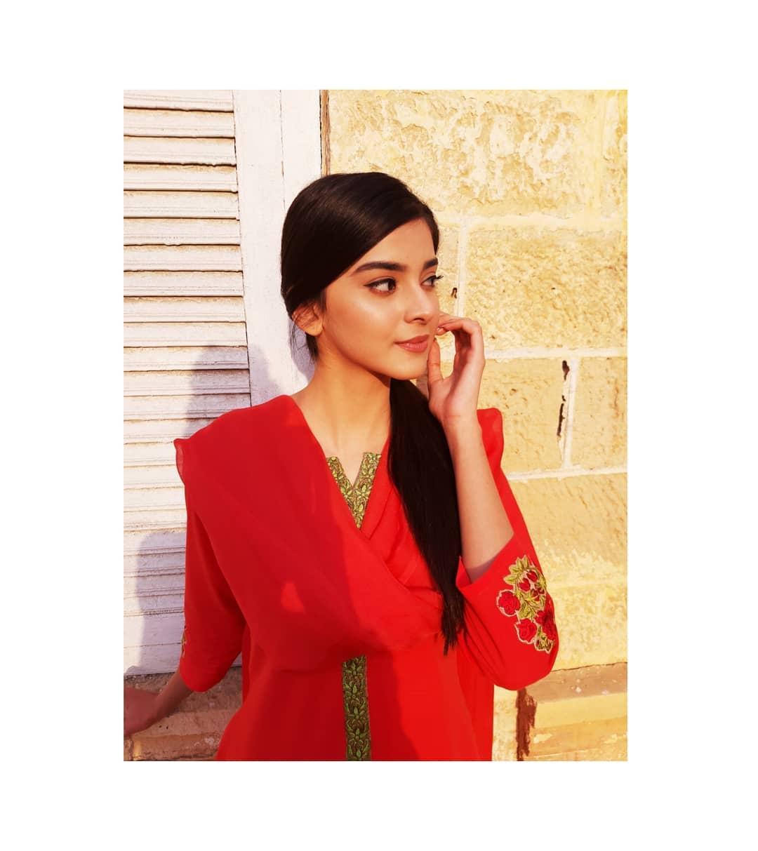 Glorious Pictures of Zainab Shabbir - Must See | Reviewit.pk