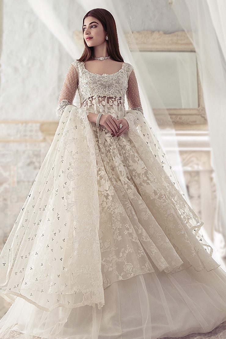 Kinza Hashmi Latest Shoot For Nikkah Collection | Reviewit.pk