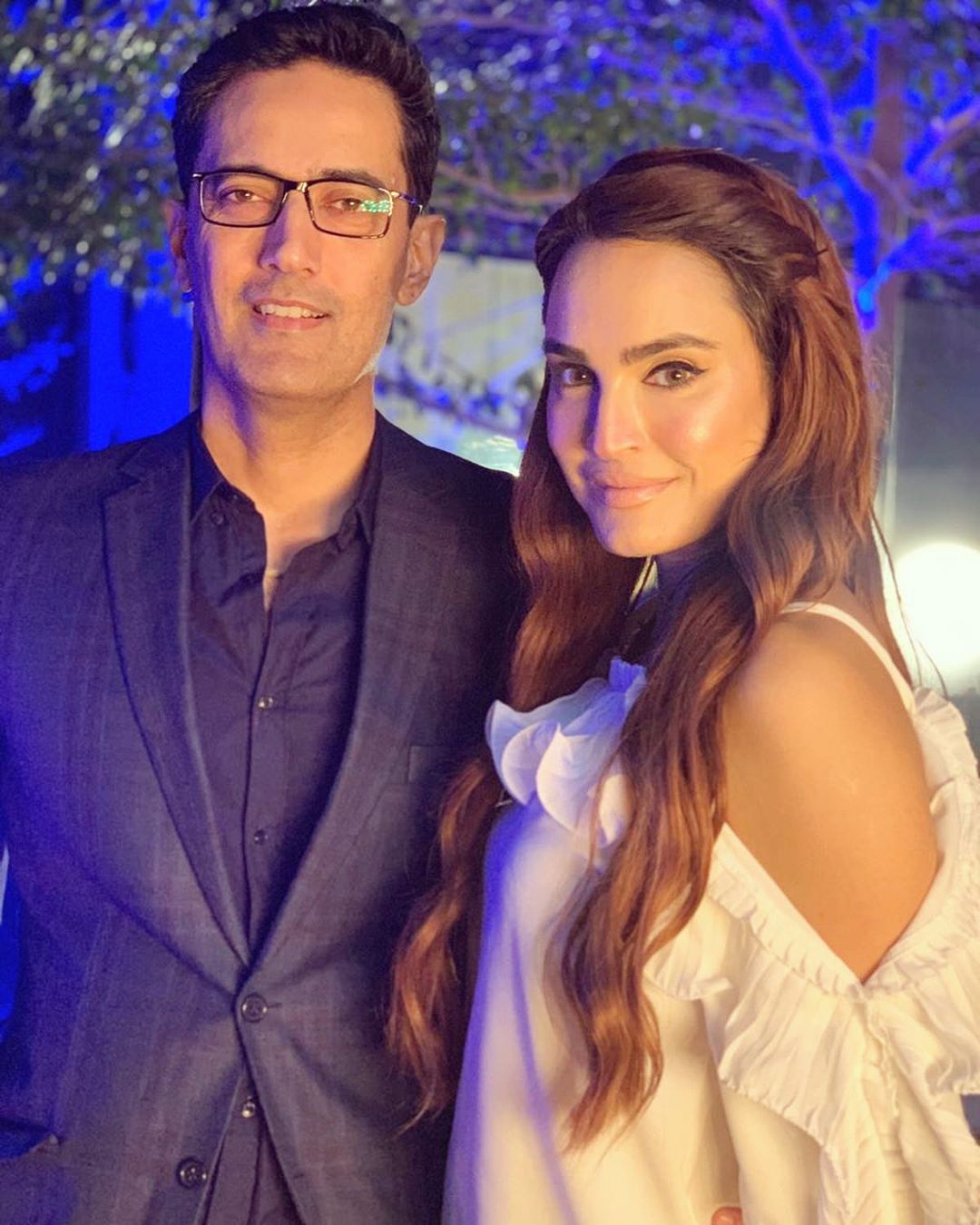 Latest Pictures Of Nadia Hussain With Her Family | Reviewit.pk