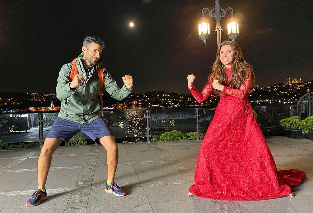 Adnan Malik Shared Memorable Clicks With Mahira Khan | Reviewit.pk