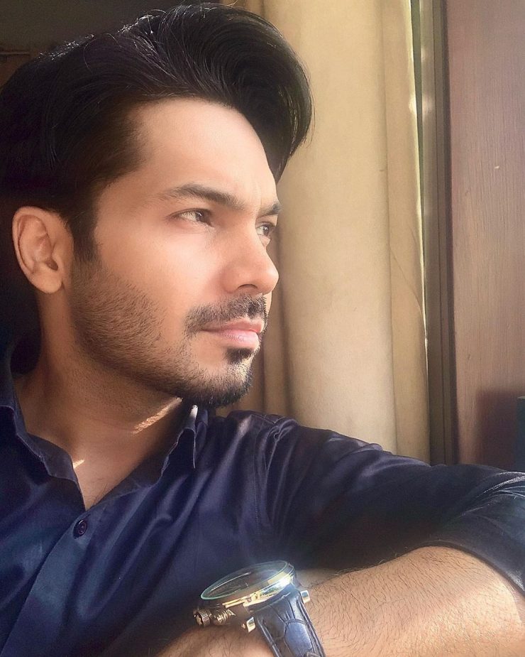 Who Is Ayaz Samoo - Biography And Latest Pictures | Reviewit.pk