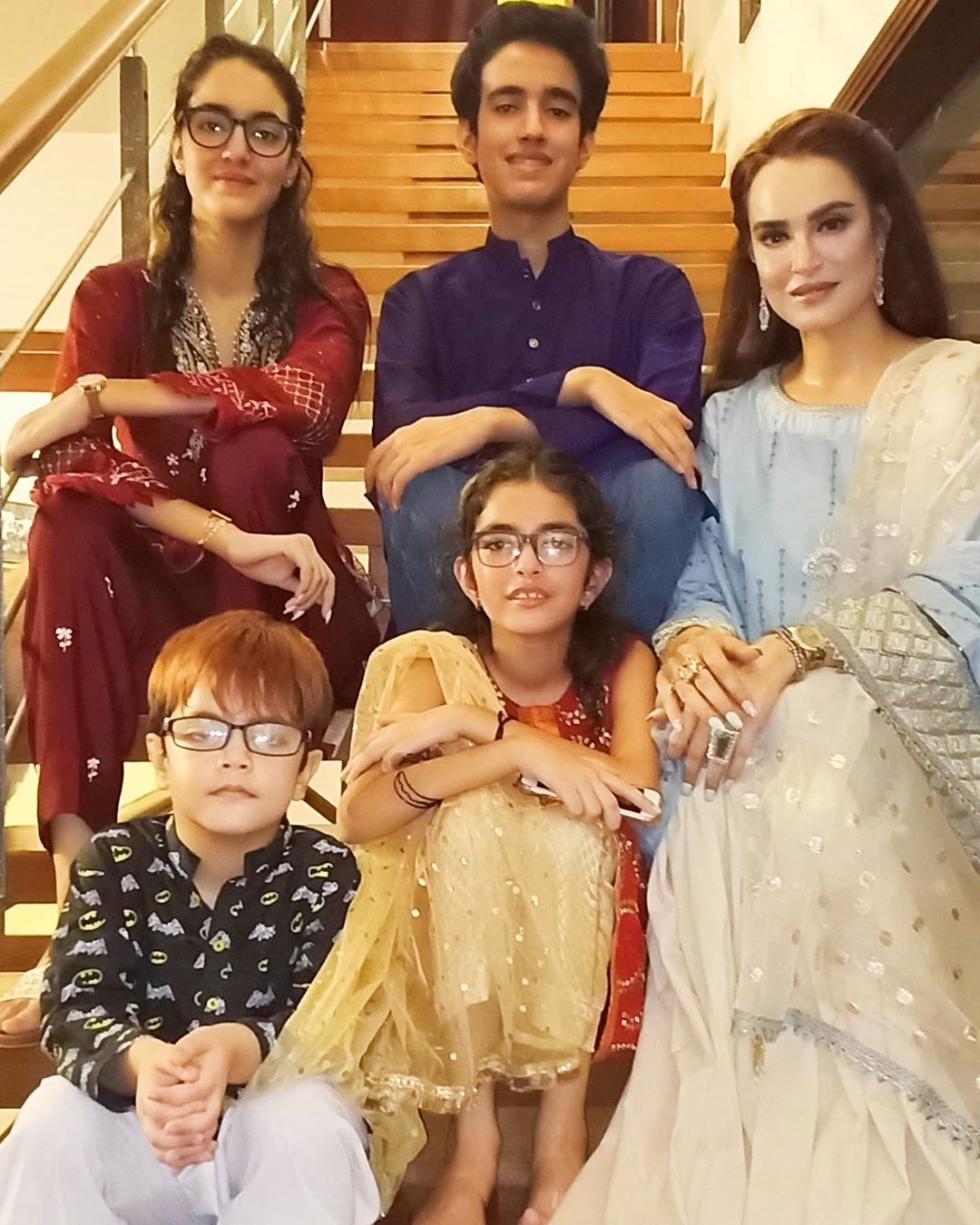 Latest Pictures Of Nadia Hussain With Her Family | Reviewit.pk