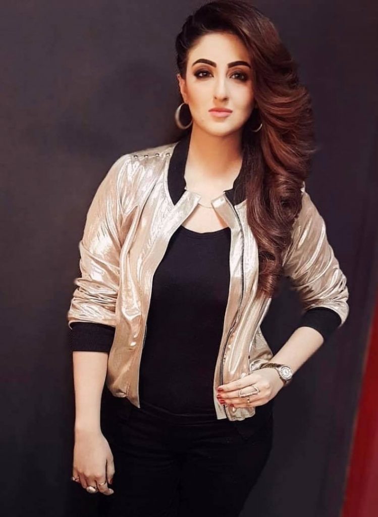 Most Talented New Pakistani Actors of 2020 | Reviewit.pk