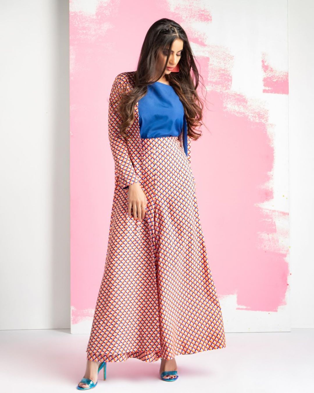 Saboor Aly Collaborated With Lulusar For Latest Versatile Outfits ...