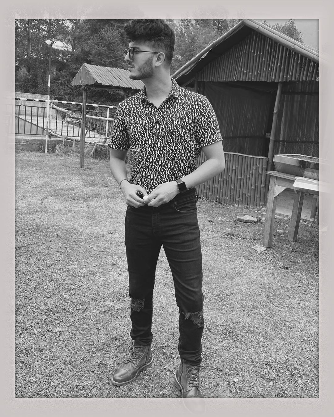 Shahveer Jafry Disclosed The Reason Of Moving To Pakistan | Reviewit.pk