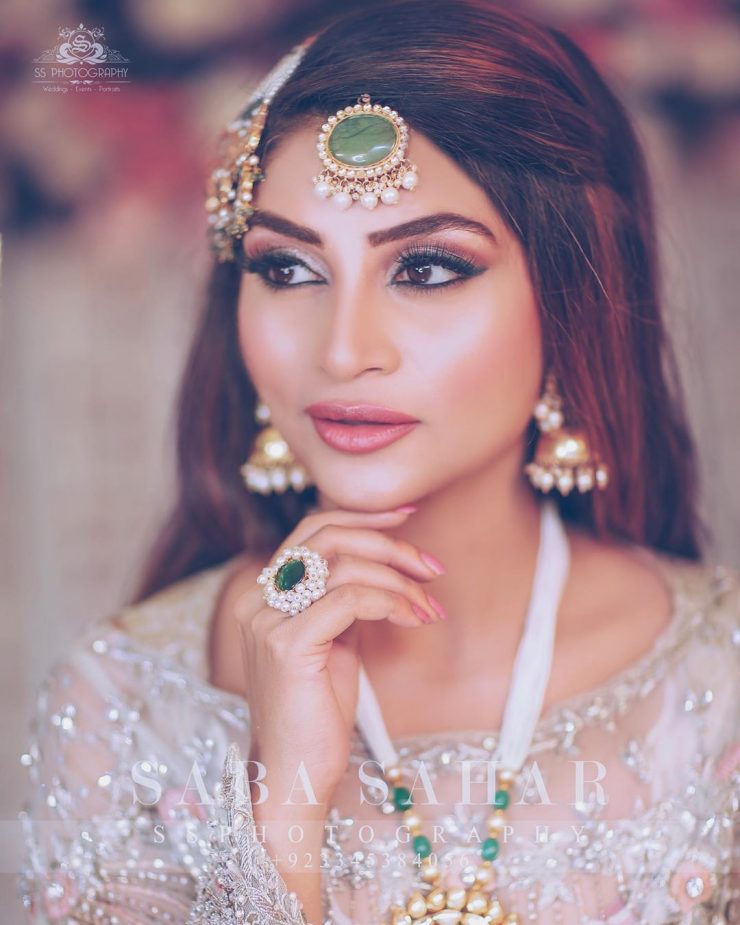 Actress Zoya Nasir Latest Bridal Photo Shoot | Reviewit.pk
