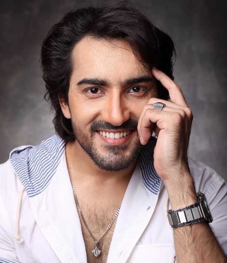 Hammad Farooqui Blessed With Another Baby Boy | Reviewit.pk