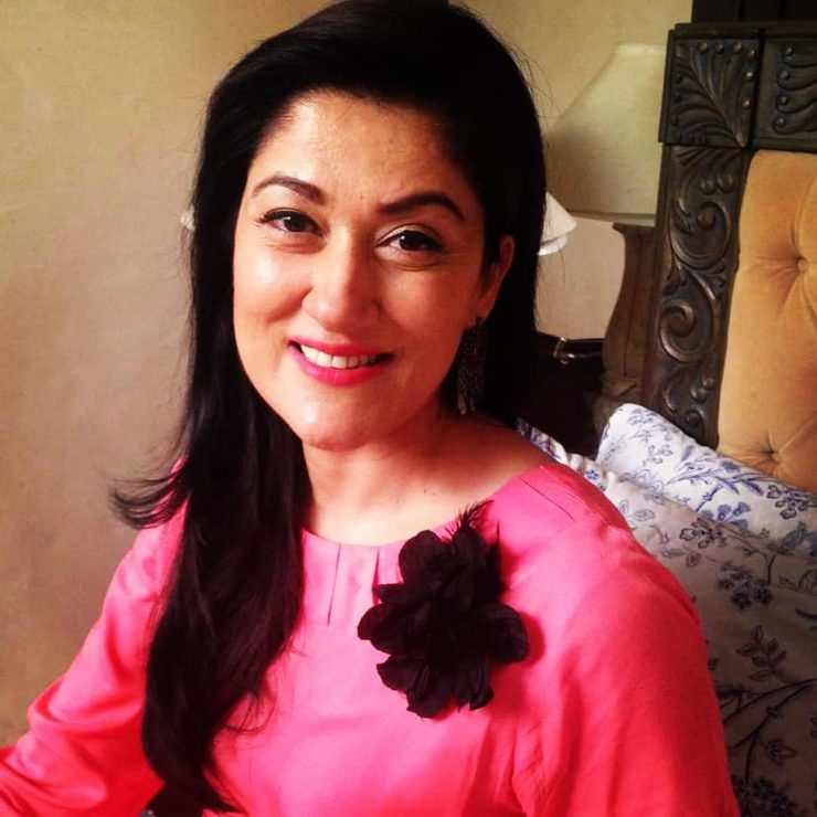 Adorable Pictures of the Famous Irsa Ghazal | Reviewit.pk