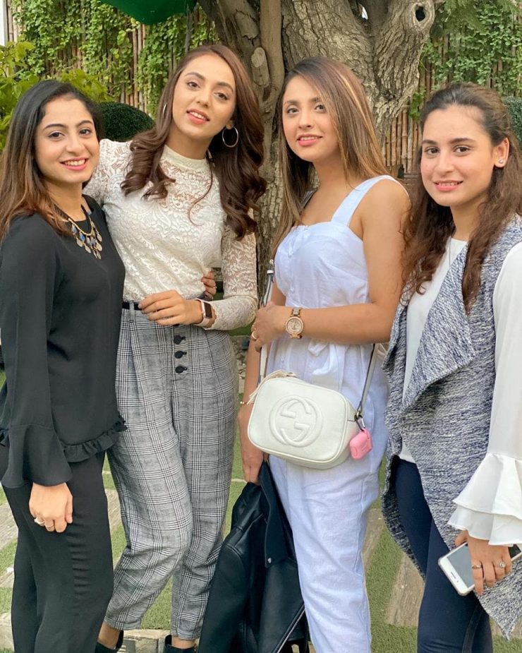 Maryam Noor And Rahma Khan Shares A Strong Friendship Bond | Reviewit.pk