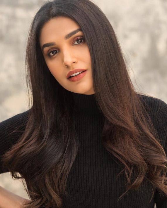 10 Most Popular Pakistani Models of 2020 | Reviewit.pk