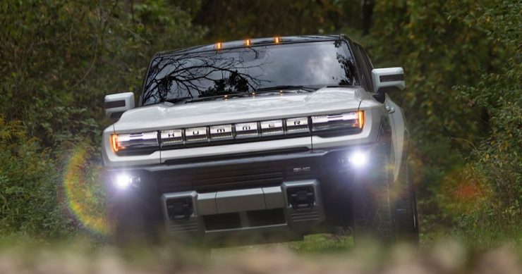 GMC Launches Its First All Electric Hummer EV | Reviewit.pk