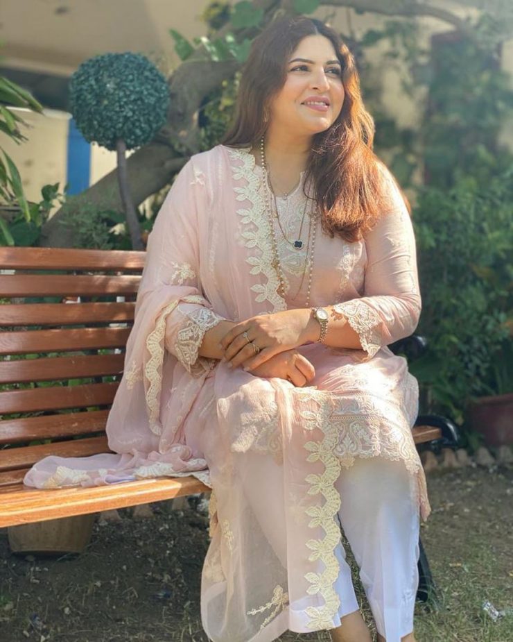 Shagufta Ijaz Latest Beautiful Pictures from her Instagram | Reviewit.pk