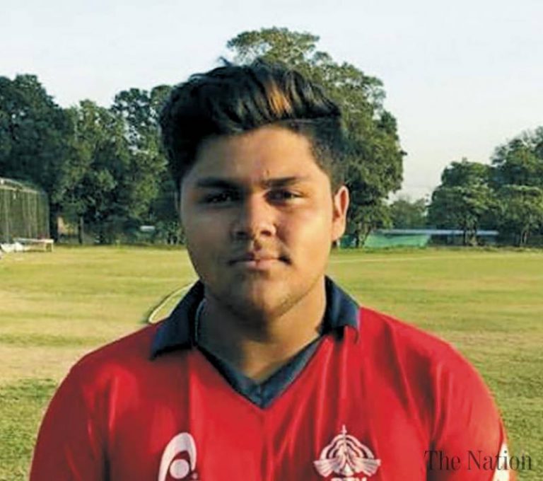 Surprising Transformation Of Cricketer Azam Khan | Reviewit.pk