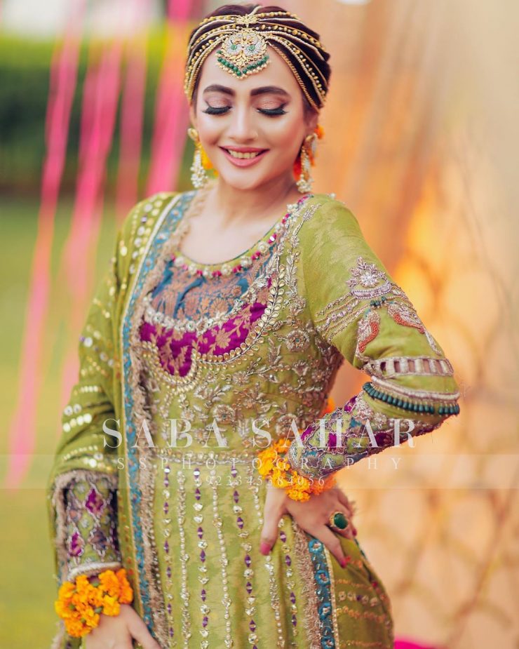 Suzain Fatima is Looking Gorgeous in her Latest Photo Shoot | Reviewit.pk