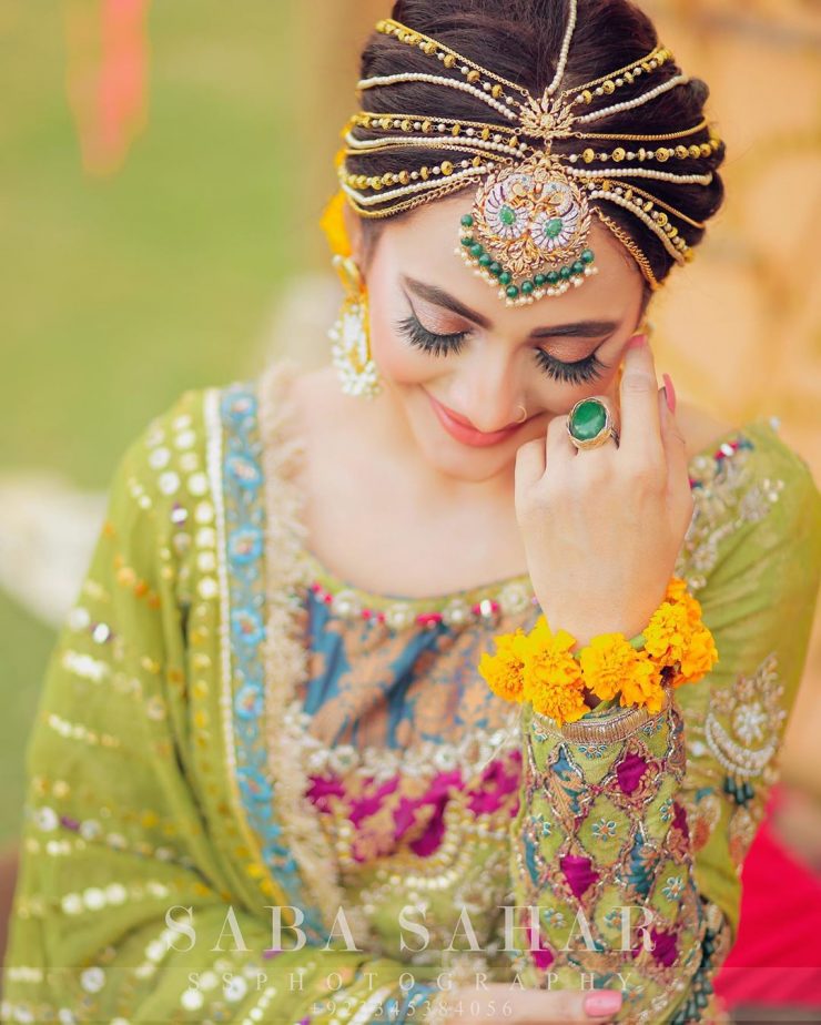 Suzain Fatima is Looking Gorgeous in her Latest Photo Shoot | Reviewit.pk