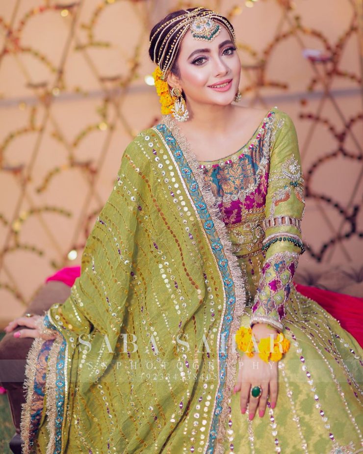 Suzain Fatima is Looking Gorgeous in her Latest Photo Shoot | Reviewit.pk