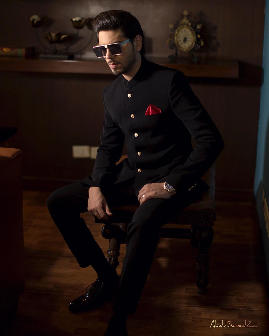 Beautiful Pictures Of Ahmed Godil And His Wife | Reviewit.pk