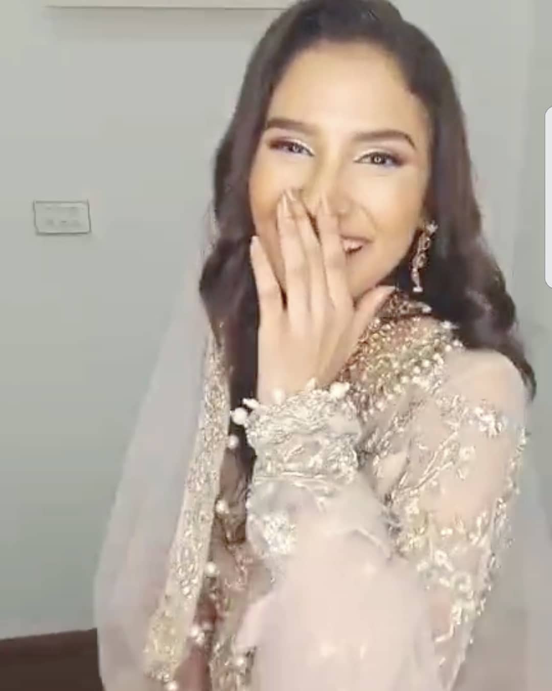 Nimra Ali Transformed Into A Ravishing Young Bride | Reviewit.pk