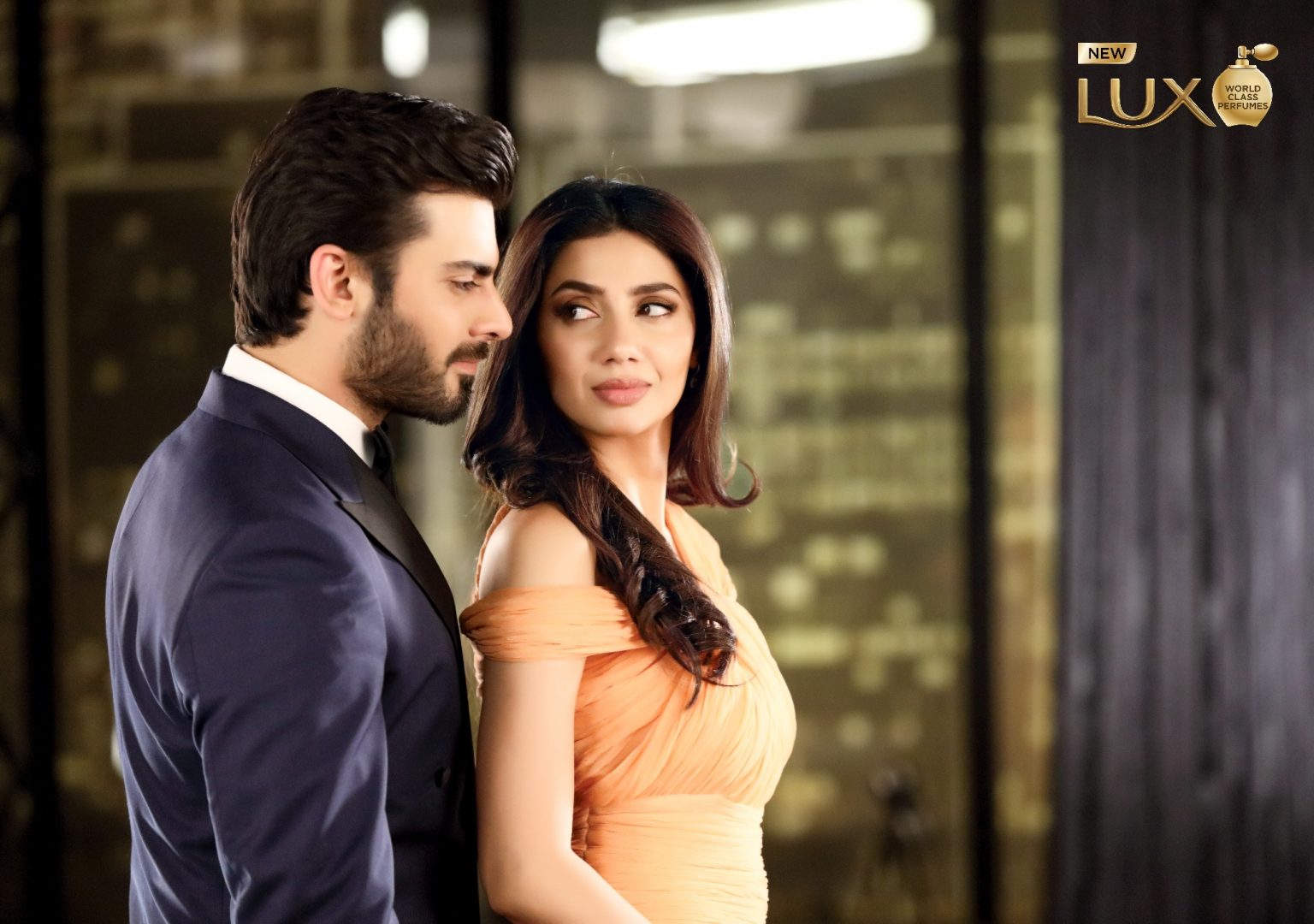 Beautiful Lux Brand Ambassadors of Pakistan | Reviewit.pk