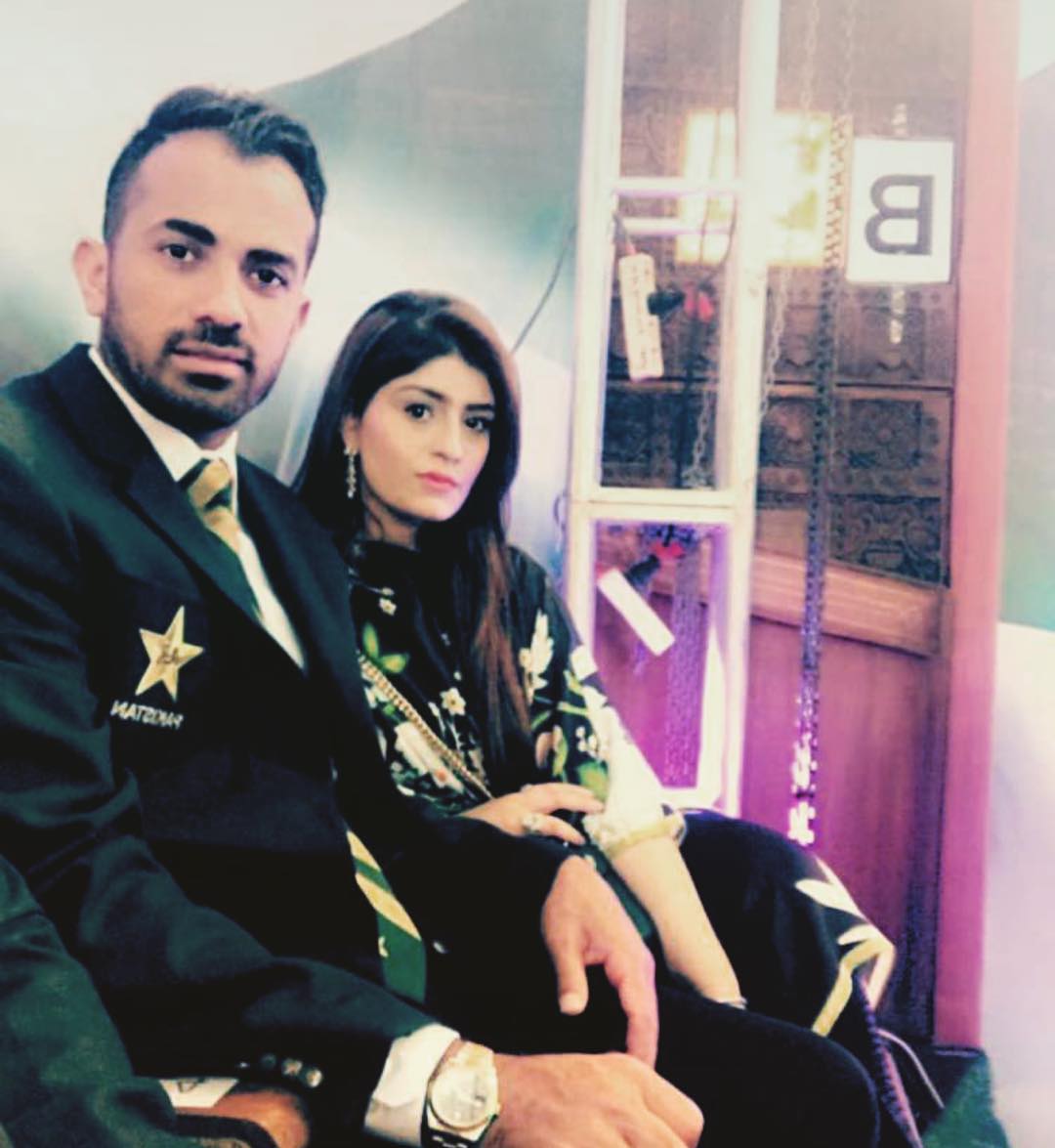 Wahab Riaz Wife | 20 Lovely Pictures | Reviewit.pk