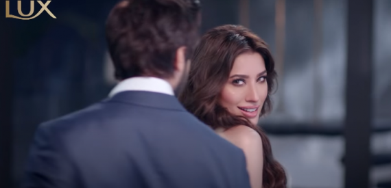 Beautiful Lux Brand Ambassadors of Pakistan | Reviewit.pk