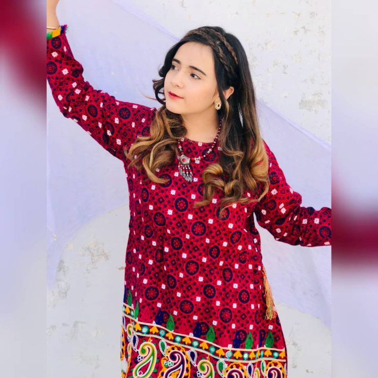Allay (Munjha Mar Wara) Girl Urooj Fatima | Real Life Pictures ...