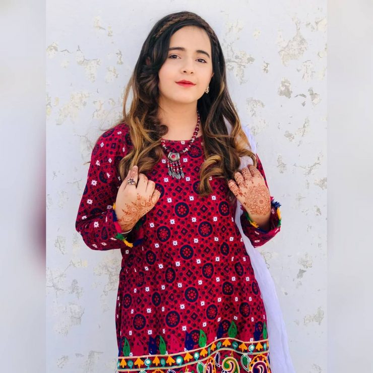 Allay (Munjha Mar Wara) Girl Urooj Fatima | Real Life Pictures ...