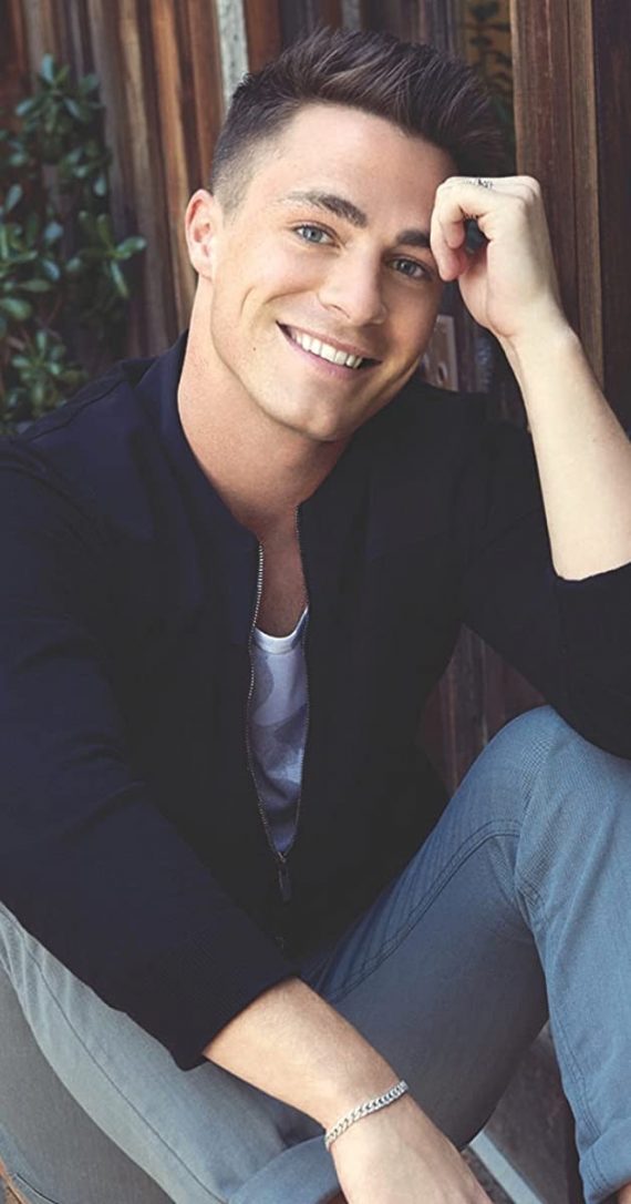 Arrow Cast In Real Life 2020 | Reviewit.pk