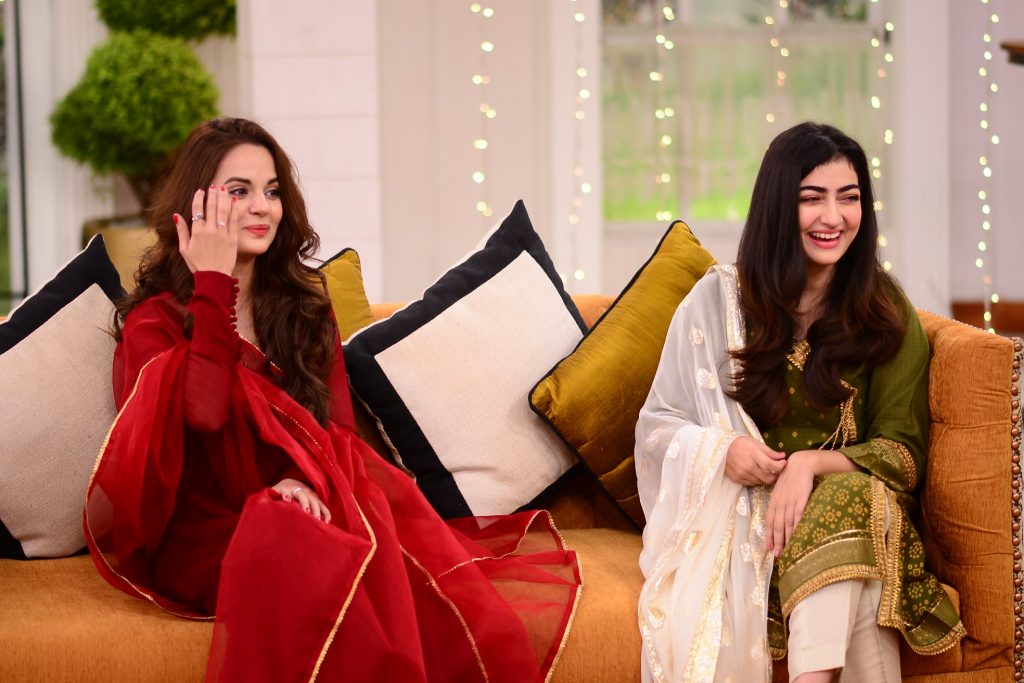 Maha Hasan, Sidra Batool and Komal Meer Pictures from GMP | Reviewit.pk