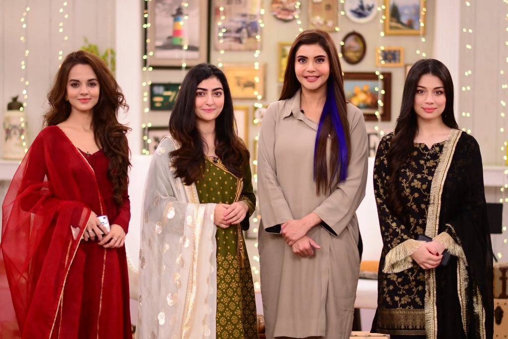 Maha Hasan, Sidra Batool and Komal Meer Pictures from GMP | Reviewit.pk