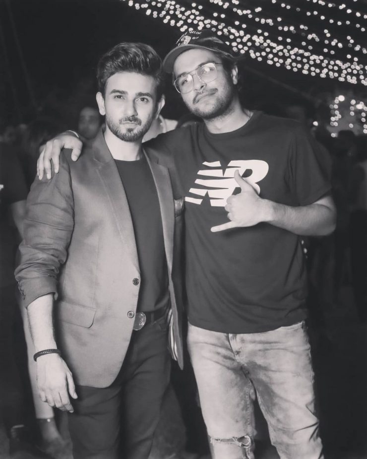 Chalawa Cast In Real Life | Reviewit.pk