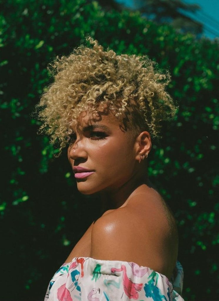 The Umbrella Academy Cast In Real Life 2020 | Reviewit.pk