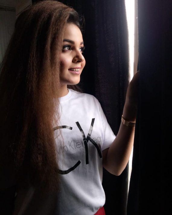 Actress Isha Noor Son First Birthday Pictures | Reviewit.pk