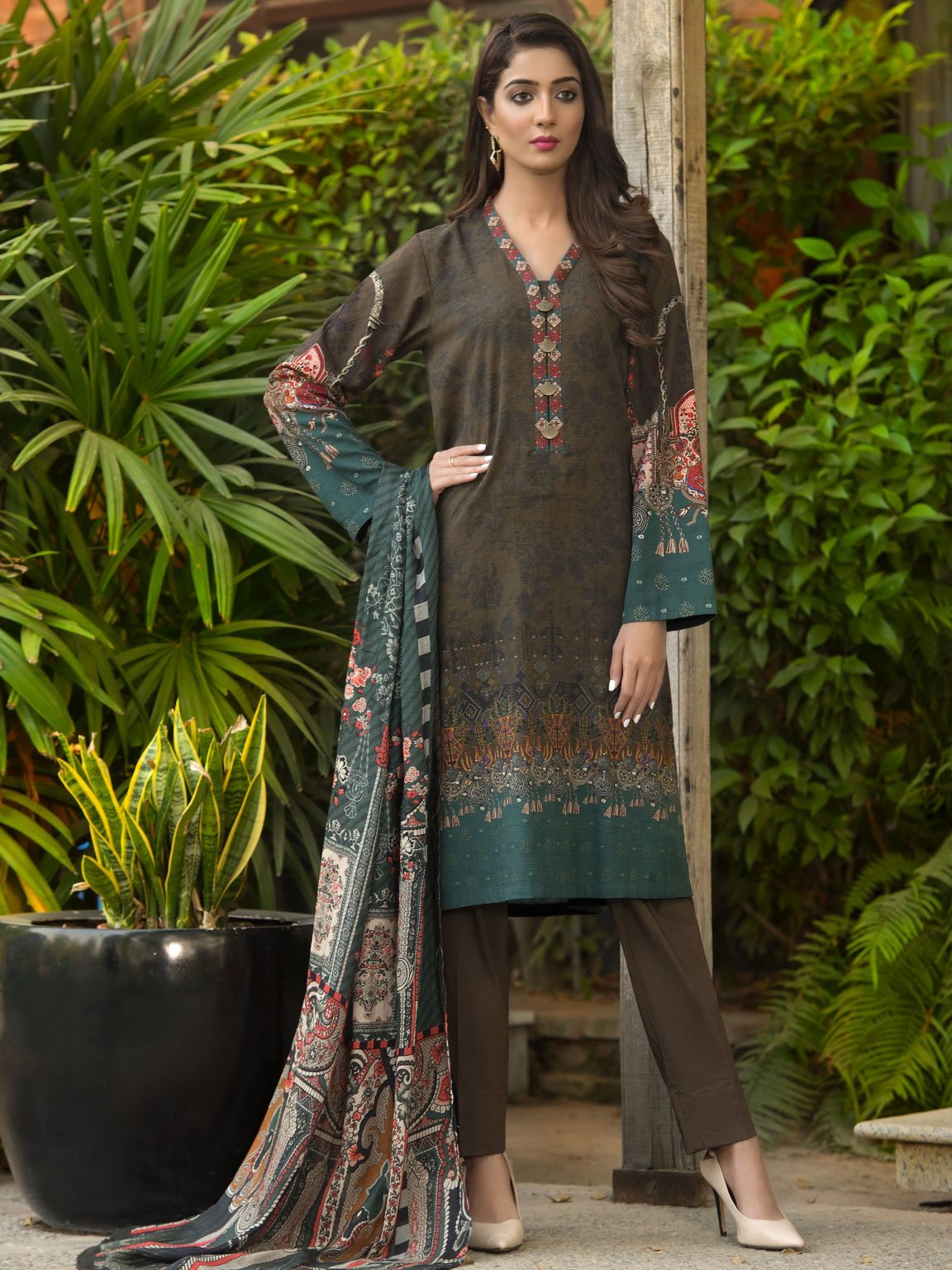 Limelight Winter Collection 2020-Pictures And Prices | Reviewit.pk