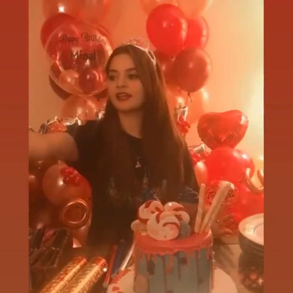 Minal Khan with her Baeu Ahsan Mohsin Akram | Reviewit.pk