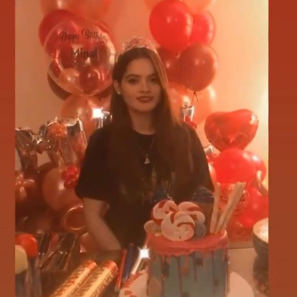 Minal Khan with her Baeu Ahsan Mohsin Akram | Reviewit.pk