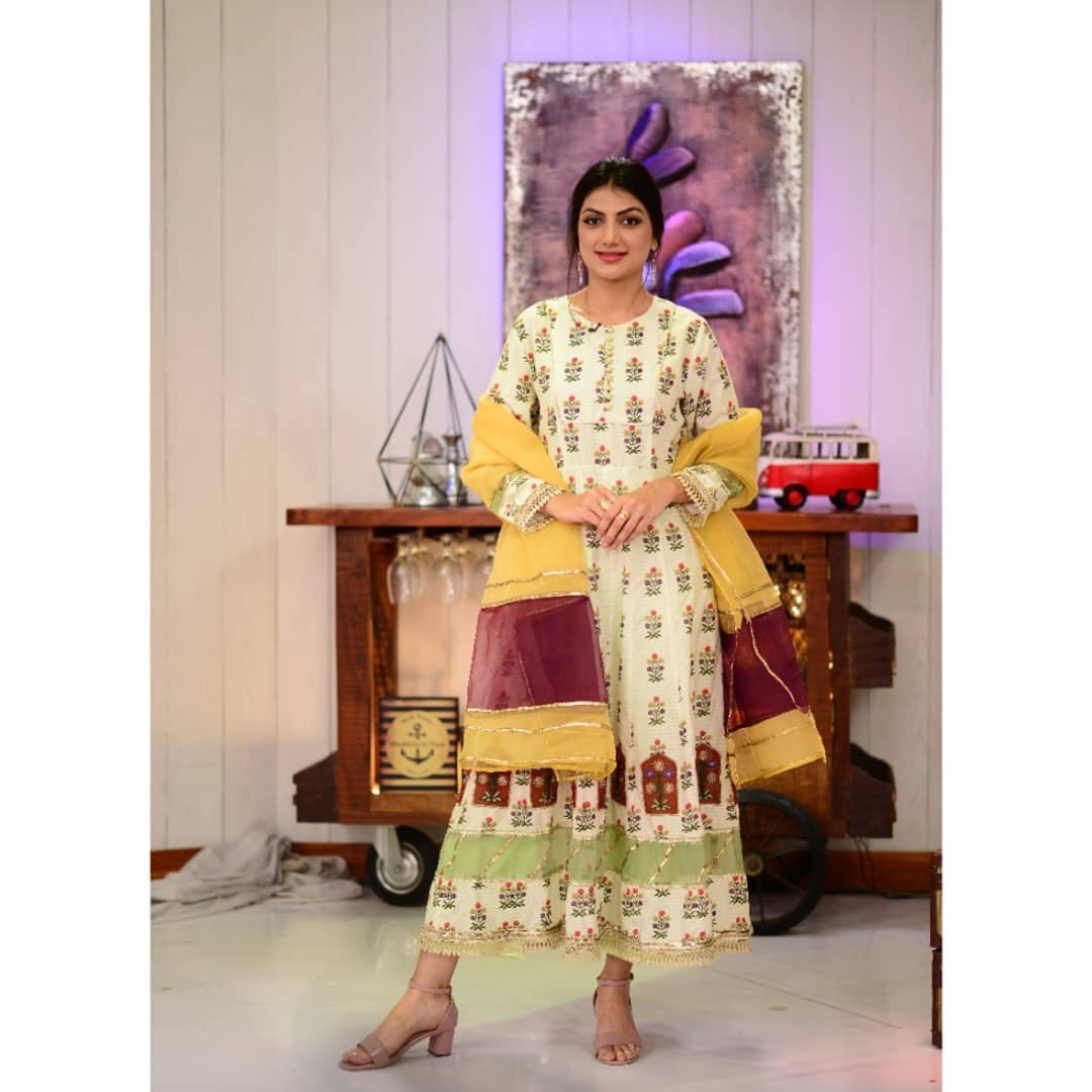 Nand Drama Cast In Real Life | Reviewit.pk