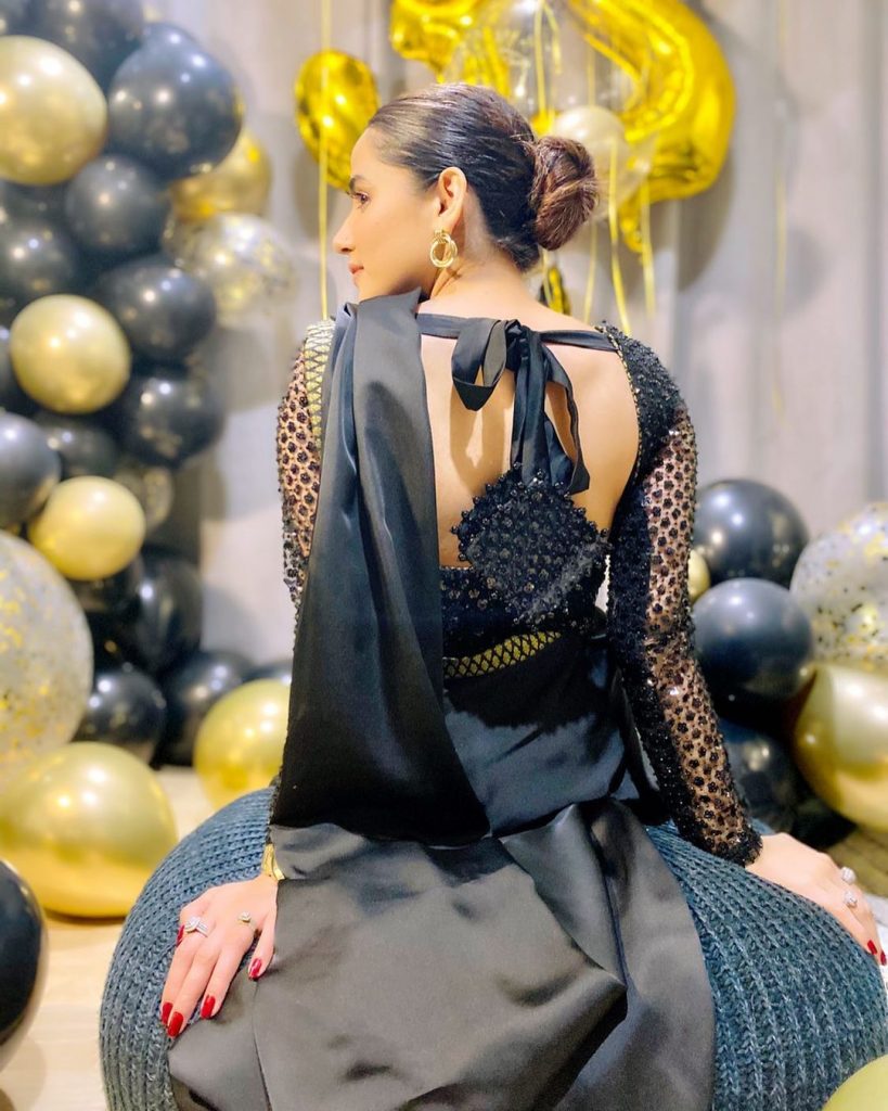 Actress Saniya Shamshad Latest Pictures from her Instagram | Reviewit.pk