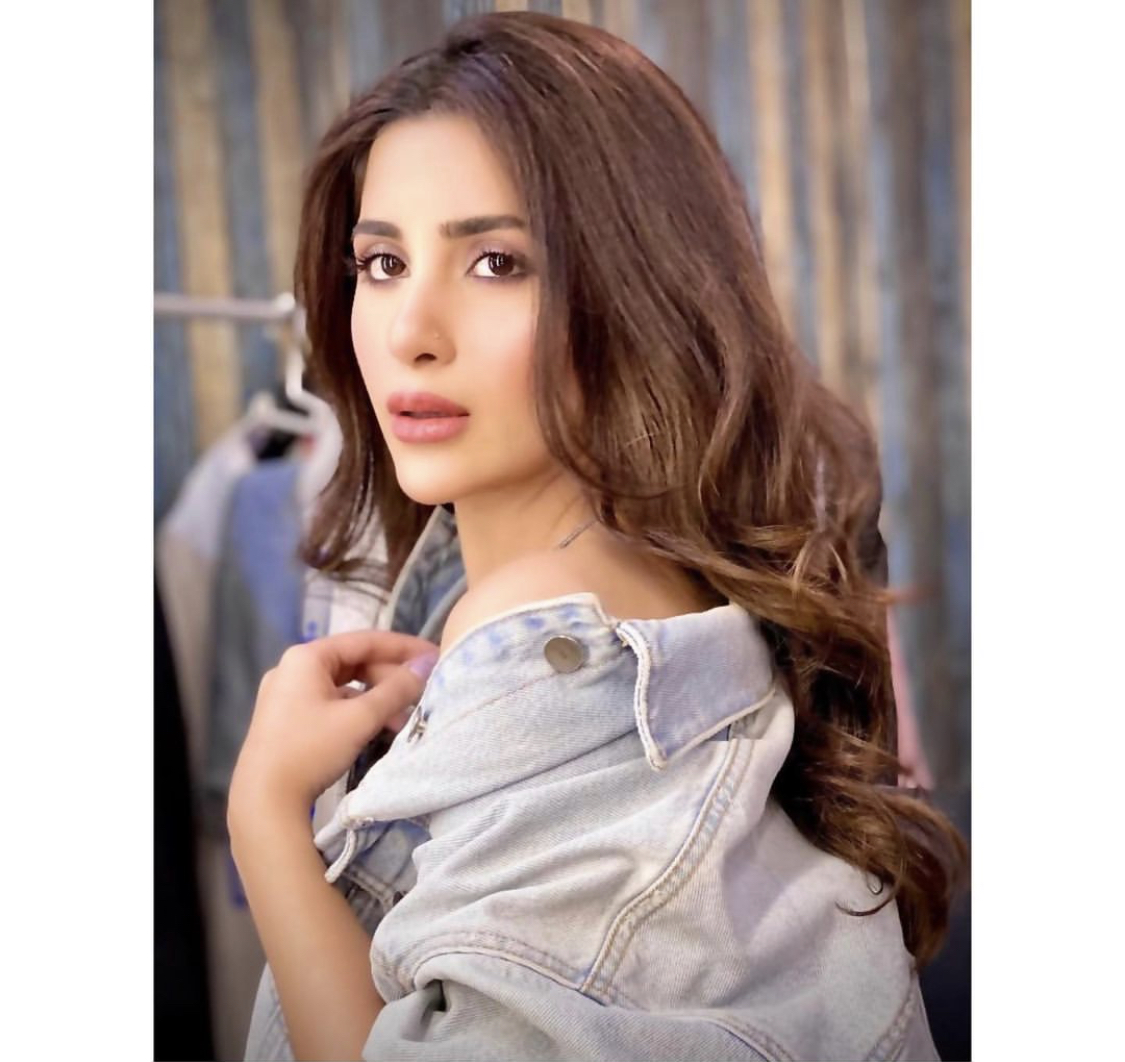 Prem Gali Cast In Real Life | Reviewit.pk